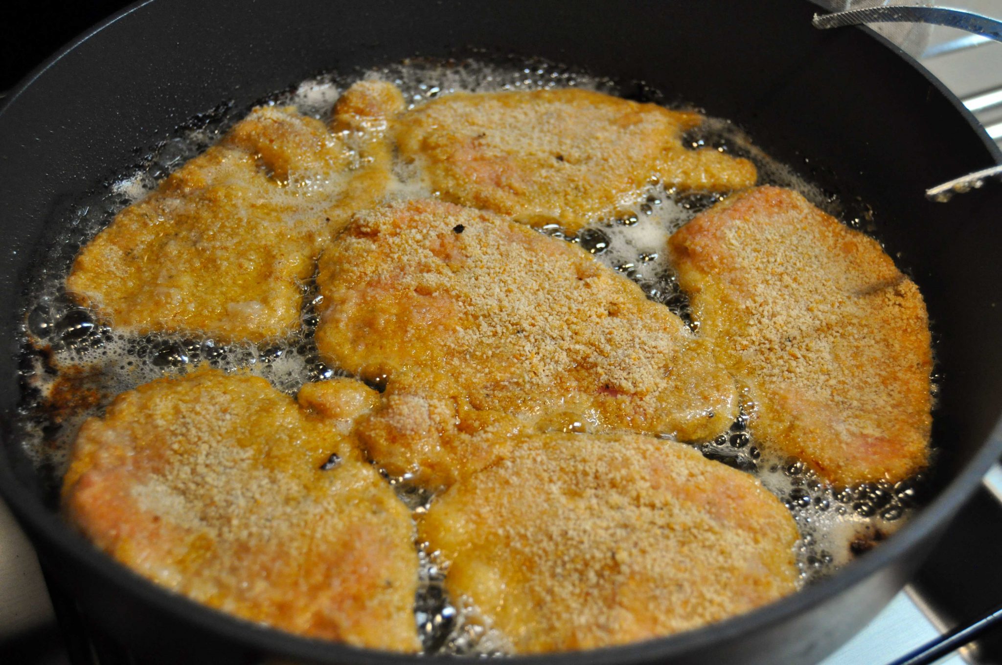 The Wiener Schnitzel & its roots – Der Bussard | EN